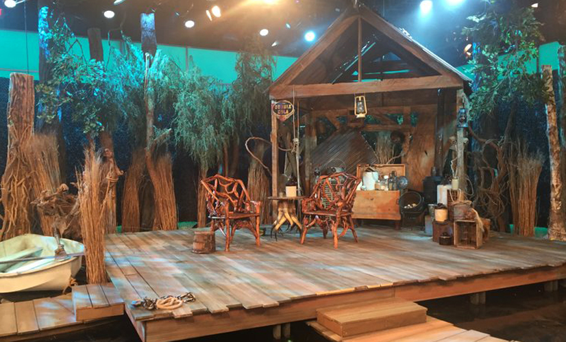 Leslie Segrete :: The Harry Show